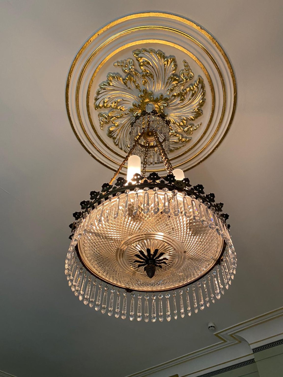 Spotlight: Traditional Oil Gilding | Britain & Co Ltd, London Decorators